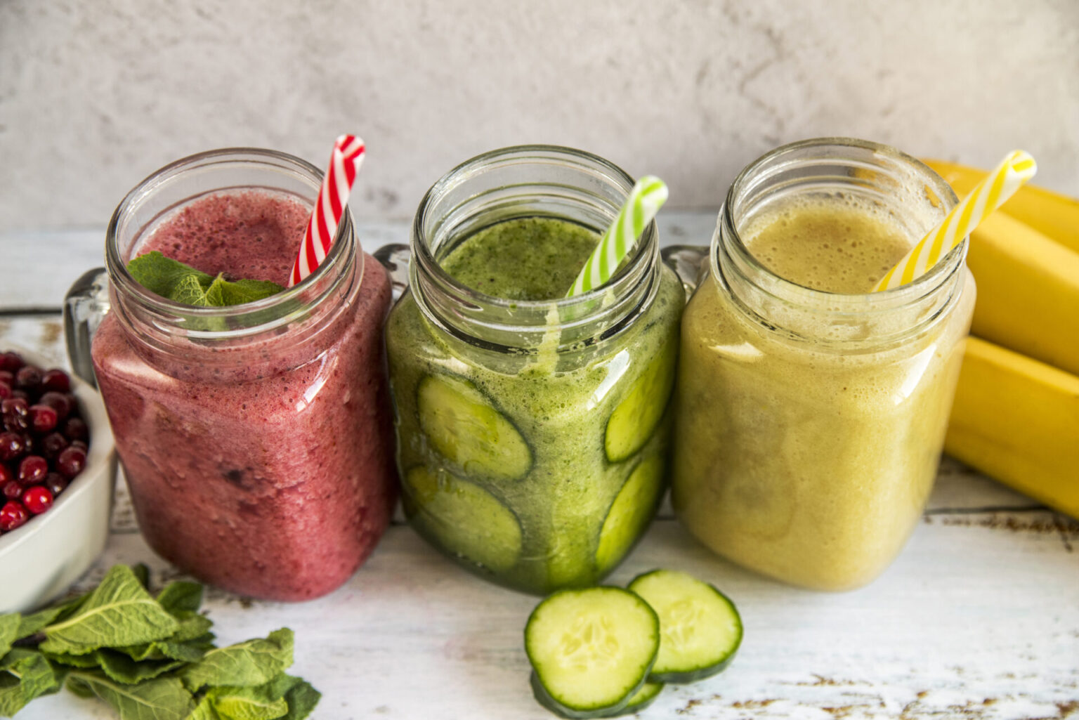 Vytvorte si Domáce Detox Smoothie: Jednoduché Recepty - SPORTIVO